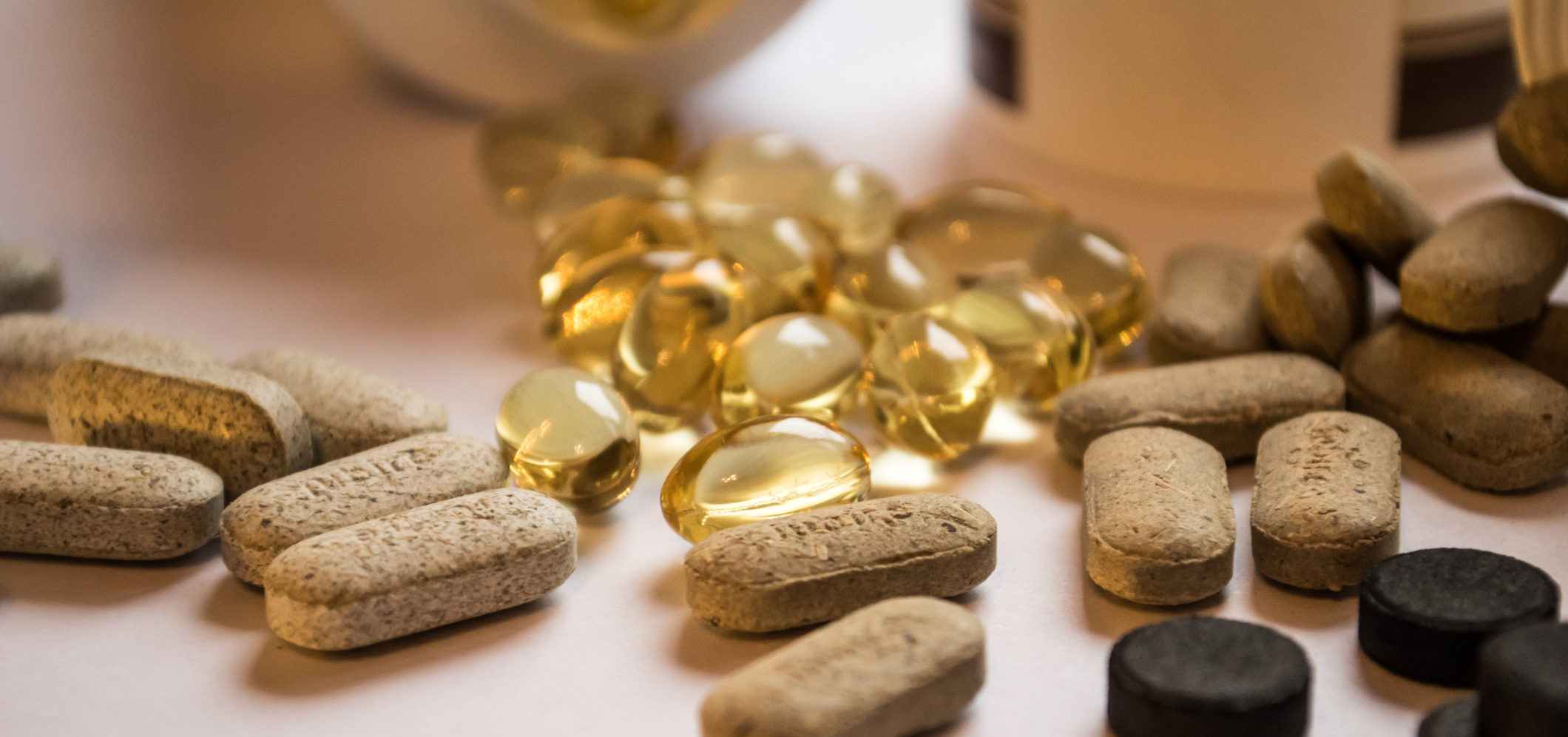 Comparação de 4 marcas de suplementos: SCITEC, NOW FOODS, AMIX E NUTRYTEC